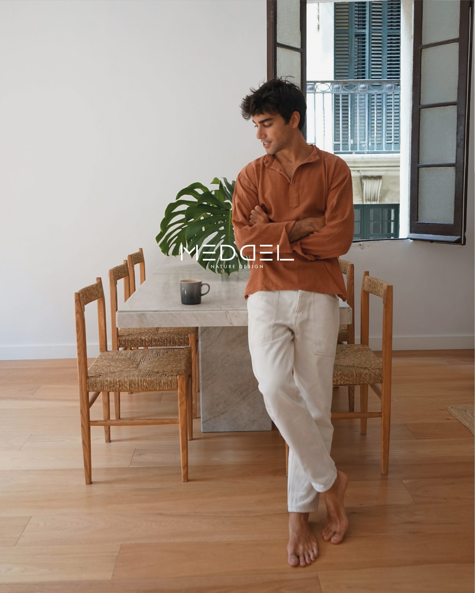 Víctor Ciurana Mesa Comedor